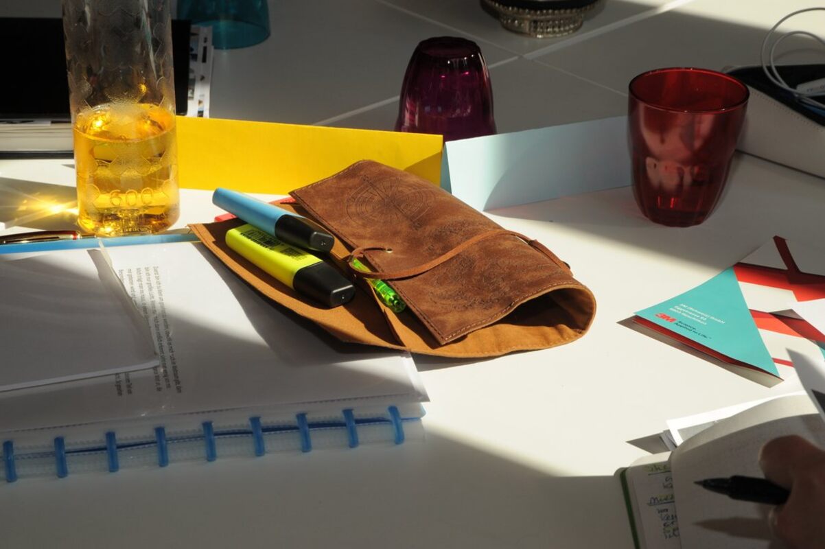 Michèle Minelli: Kurzgeschichten schreiben SBVV Schweizer Buchhändler ...